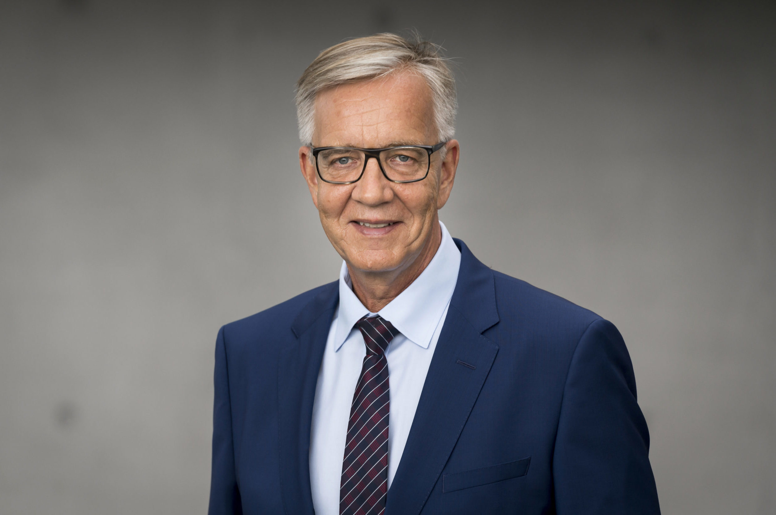 Bartsch fordert im öffentlichen Dienst von Arbeitgebern Entgegenkommen ...