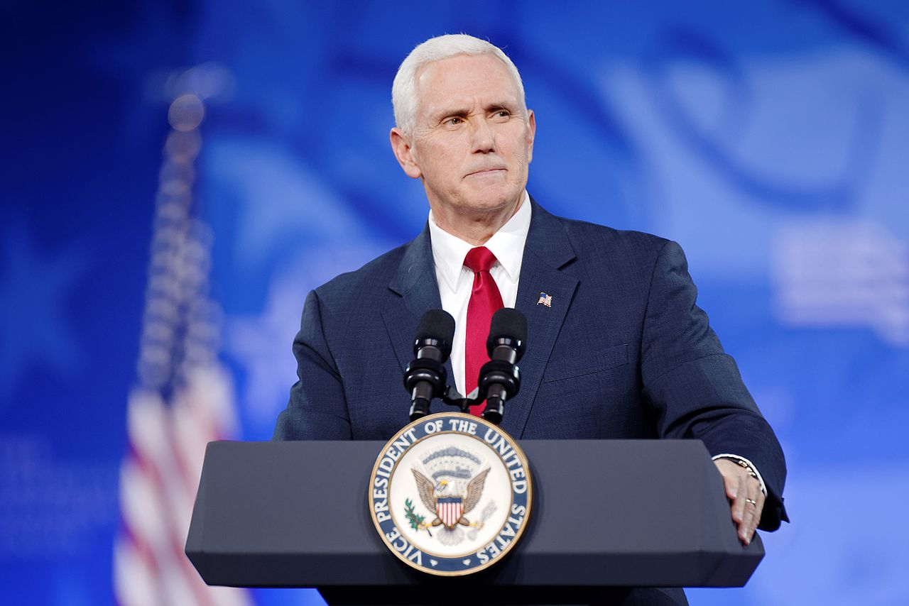 Vizepräsident Pence würde bei schwerer Erkrankung Trumps die ...