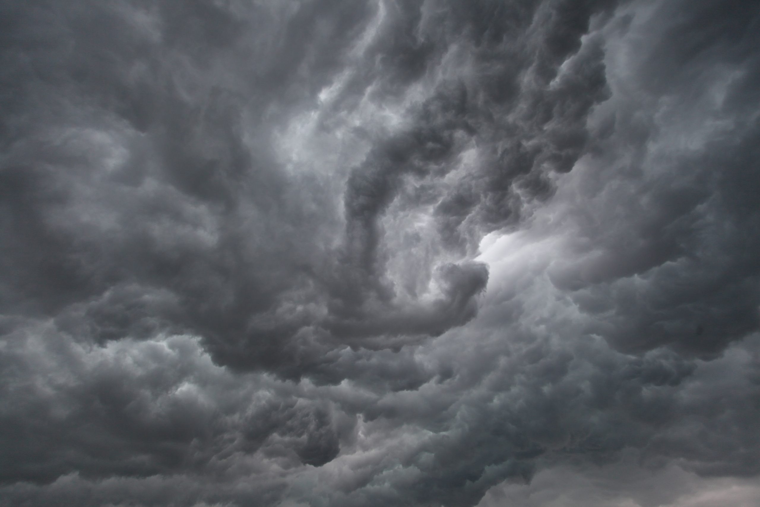storm-clouds-with-rotation_t20_1bEp0g ⋆ Nürnberger Blatt
